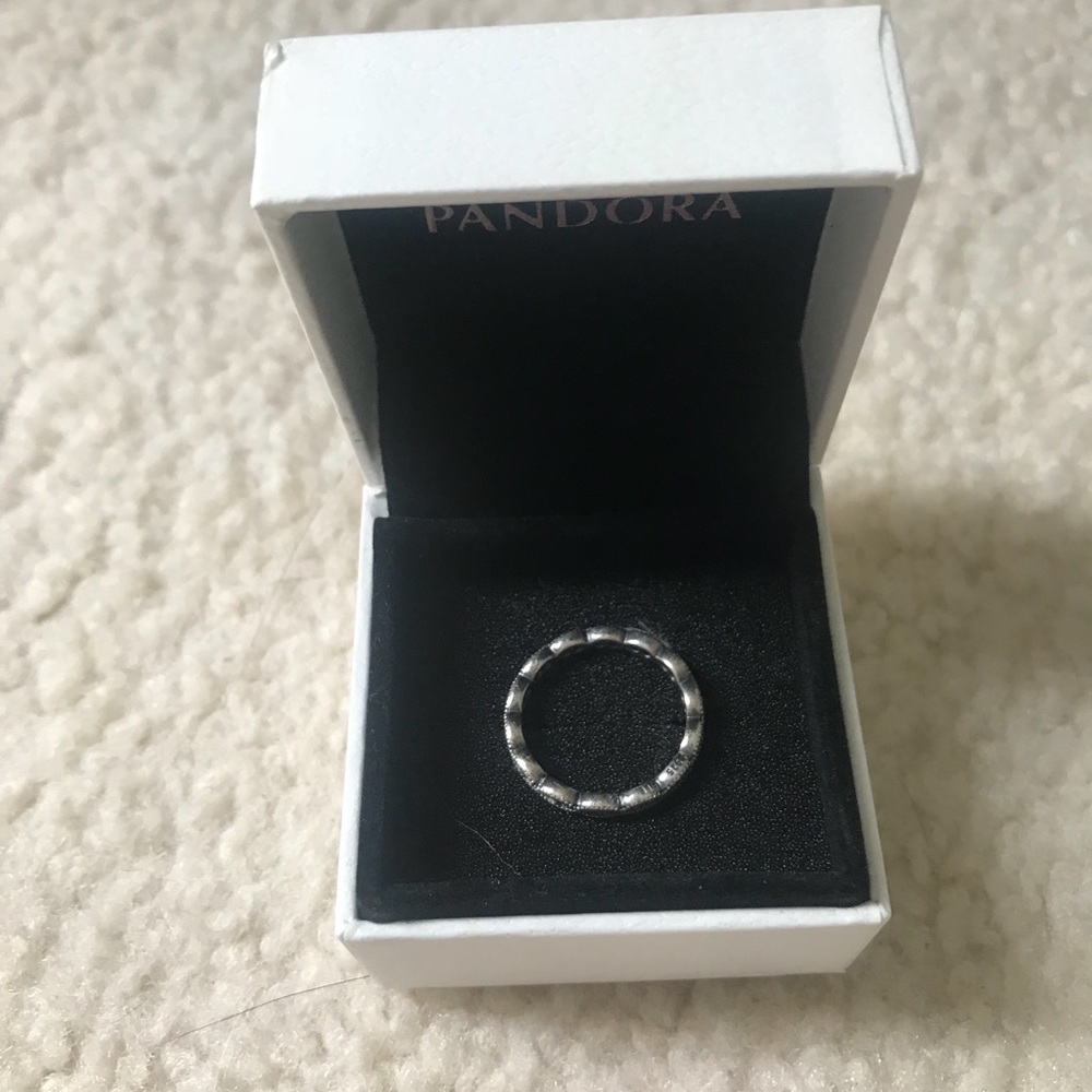 Sparkling Leaves Stackable Pandora Ring - Gem